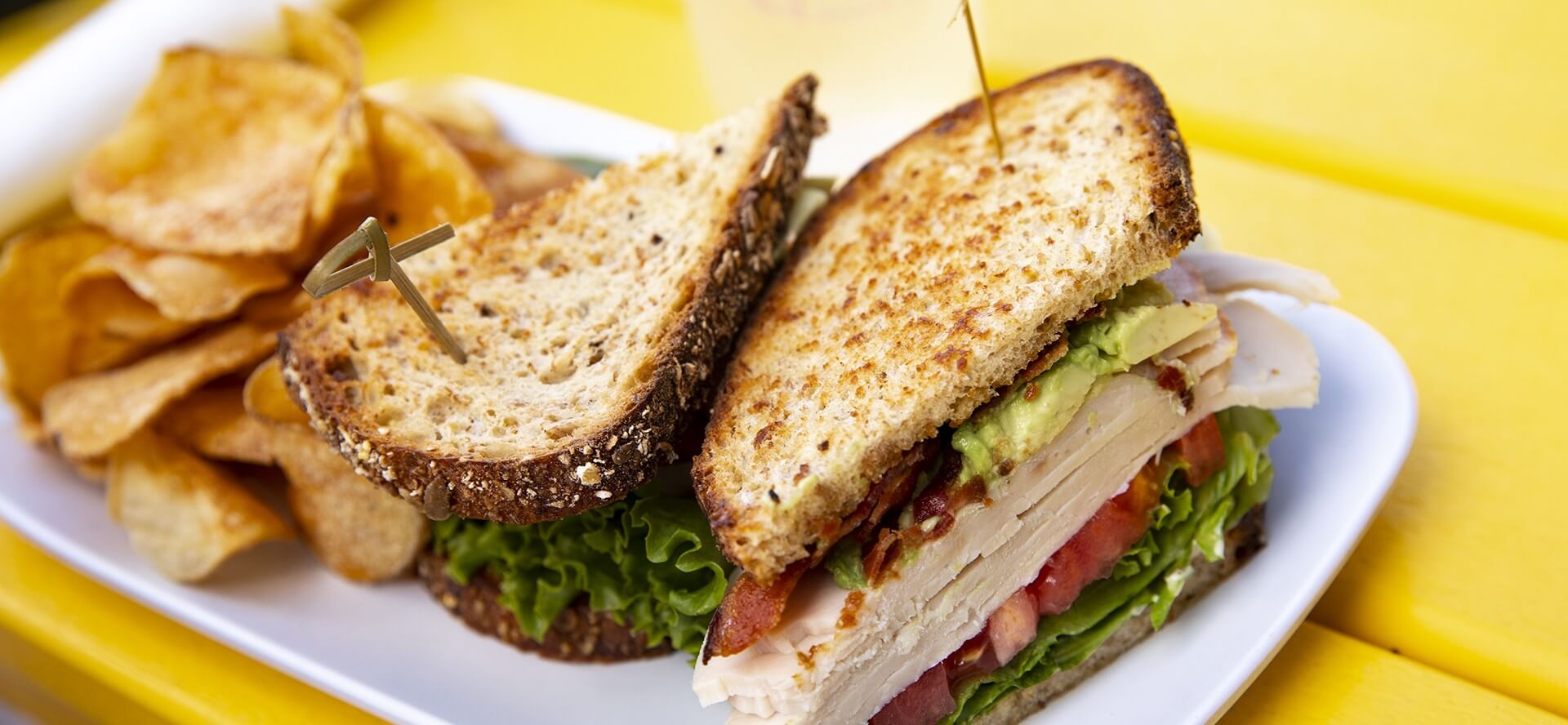 Fort Myers Beach Restaurant | Pink Shell Beach Resort