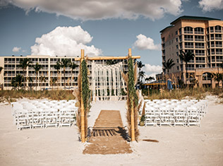 Fort Myers Beach Resorts | Pink Shell Beach Resort & Marina