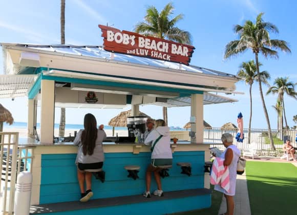 Fort Myers Beach Restaurant | Pink Shell Beach Resort & Marina